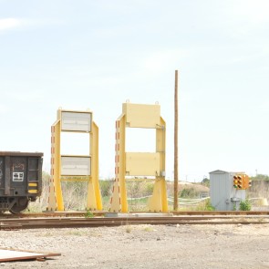 HO scale Exploranium radiation detection equipment -Protoloads