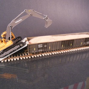 HO scale steel ramp for excavator to access top of gondolas for ...